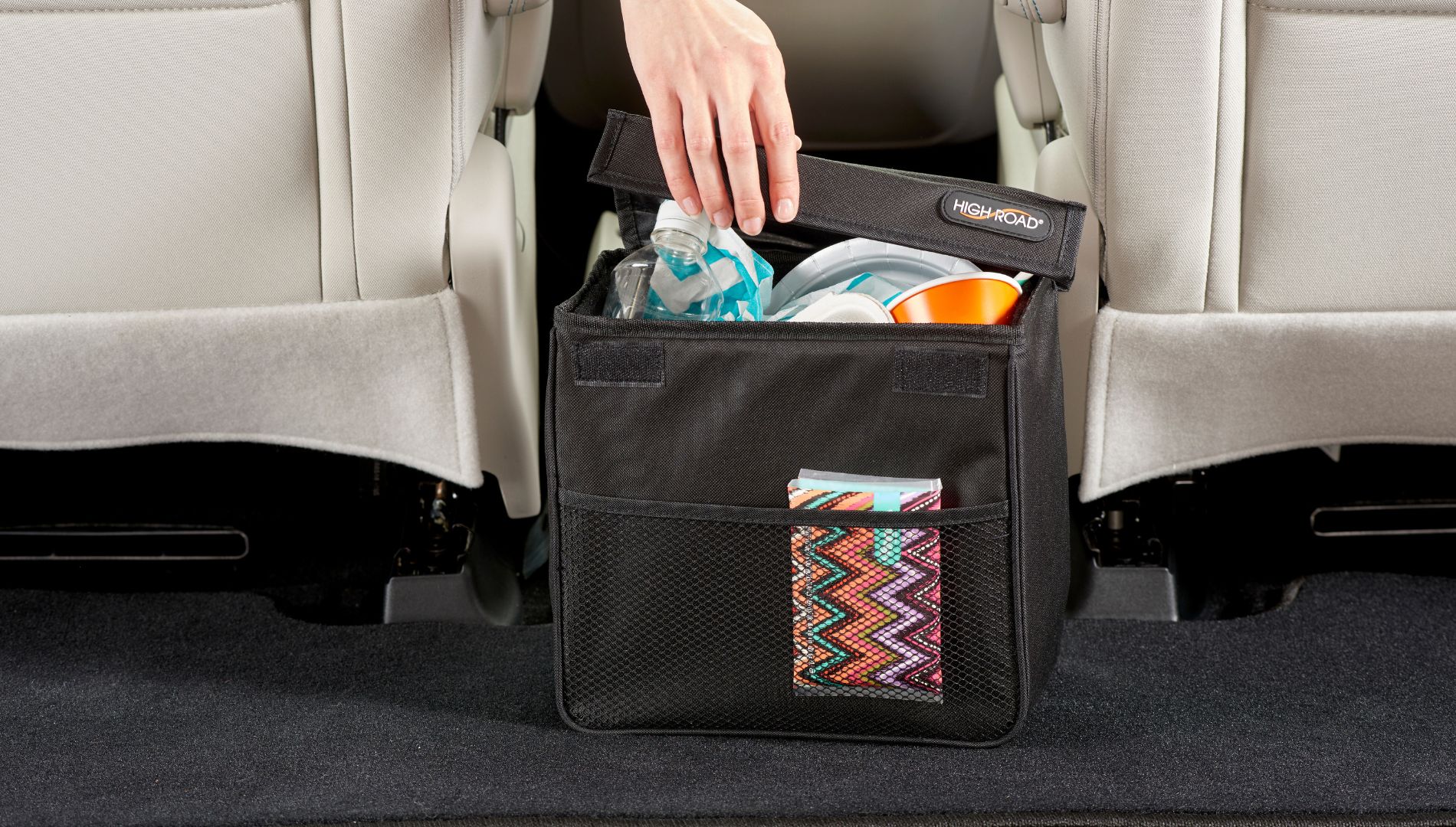 Maintaining Your Car Trash Bin - Tips for Odor Control and Cleanliness